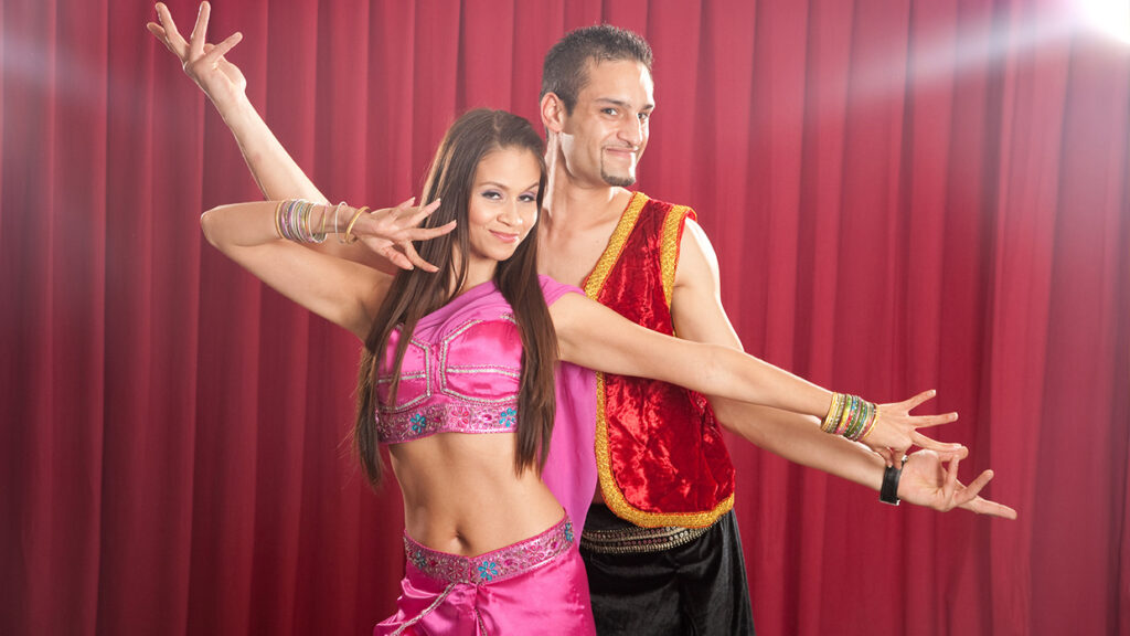 Elevate Valentine's Day with Romantic Bollywood Dance! | Bolly Dancing Studio